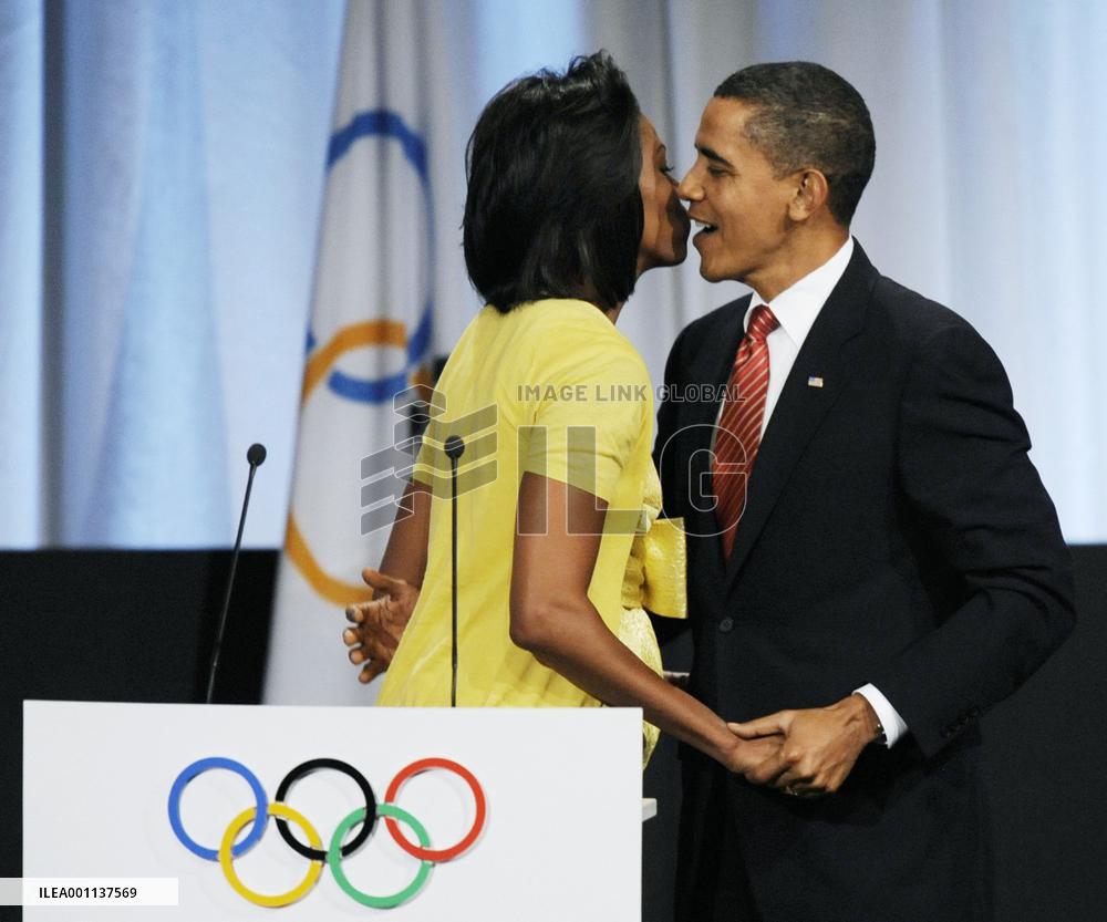 U.S. President Obama, his wife Michele at IOC meeting | Imagelinkglobal ...