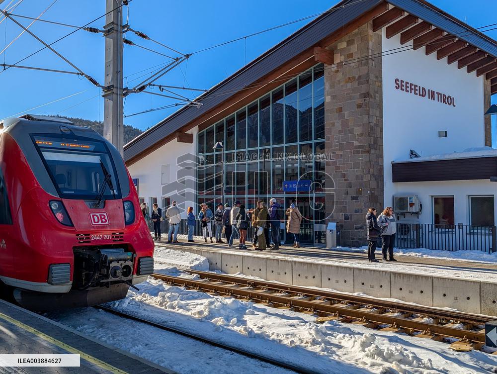 DB Regional Train At Seefeld Train Station In Tyrol | Imagelinkglobal ...